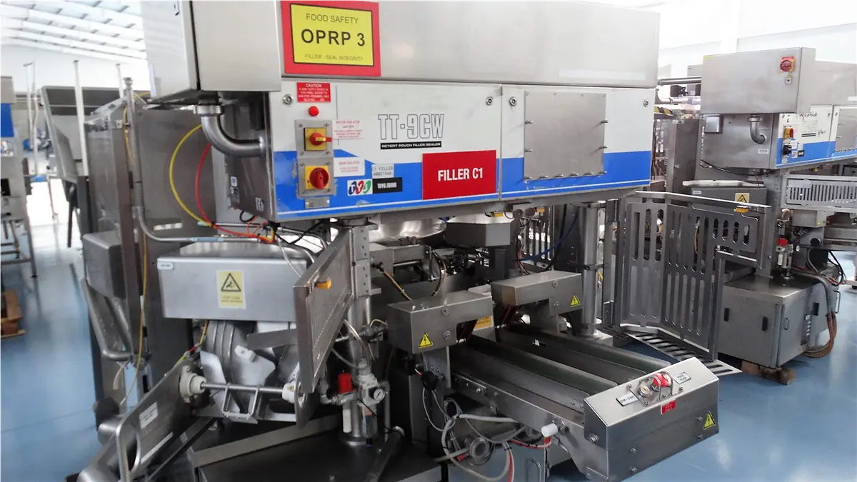 LLENADORA SELLADORA TOYO JIDOKI TT9CW | Maquinaria Tomás Guillén